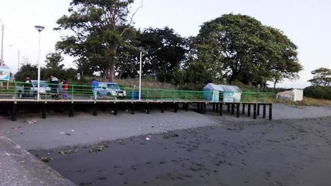 Armada prohíbe uso vehicular en rampa de isla Chelin tras caída de ... Armada prohíbe uso vehicular en rampa de isla Chelin tras caída de ...